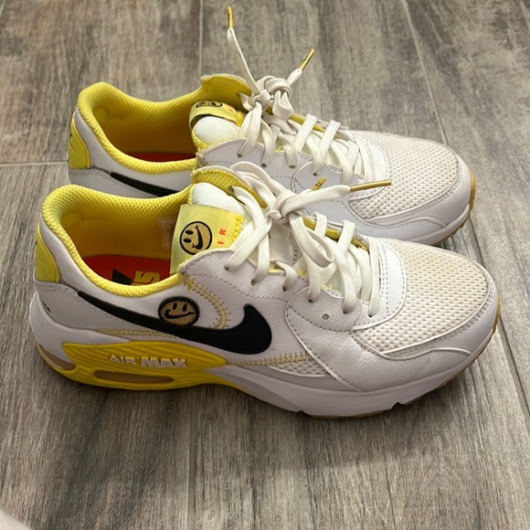 Nike | Shoes | Smiley Face Nike Air Max | Poshmark